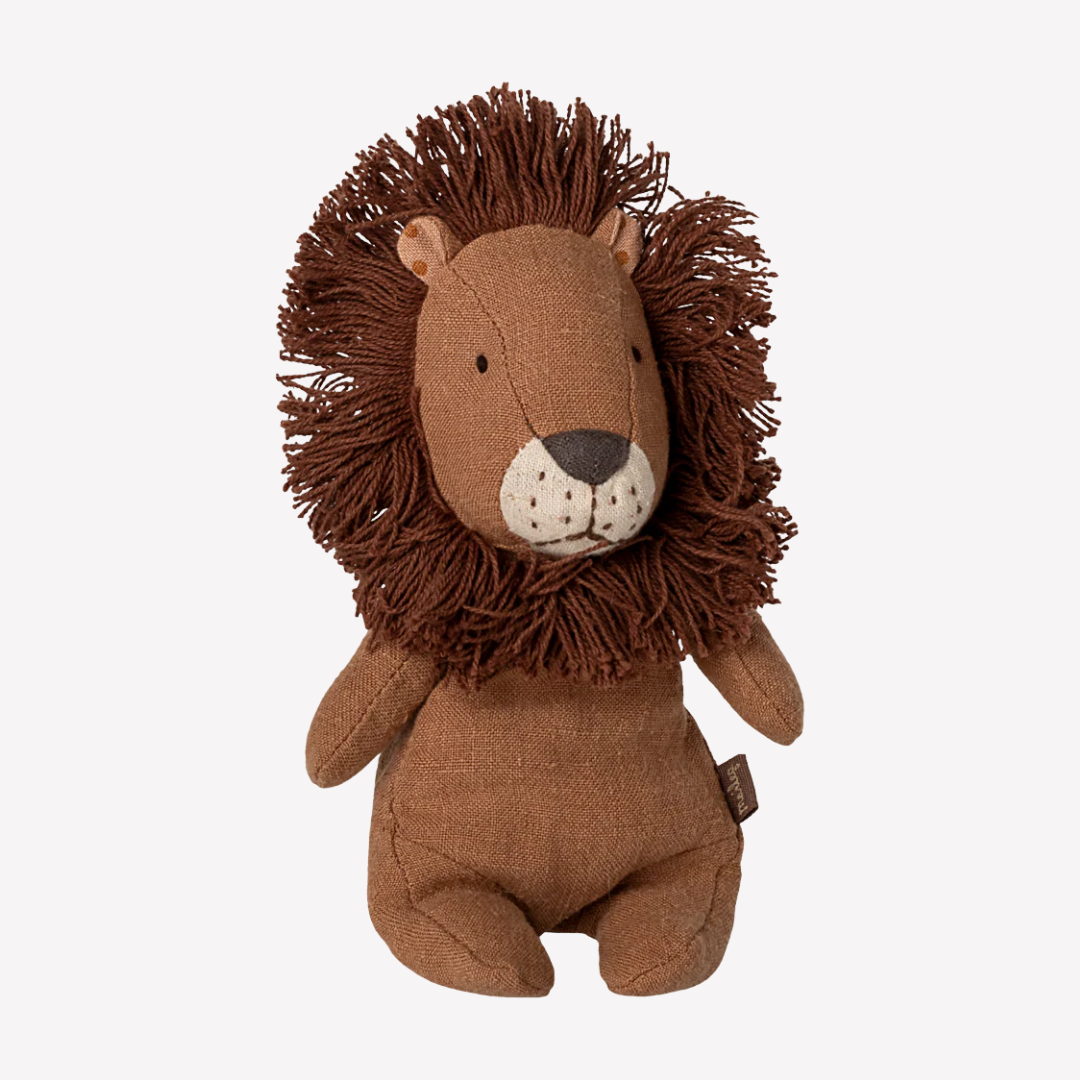Safari Friends Lion - Mini – The Acorn Store
