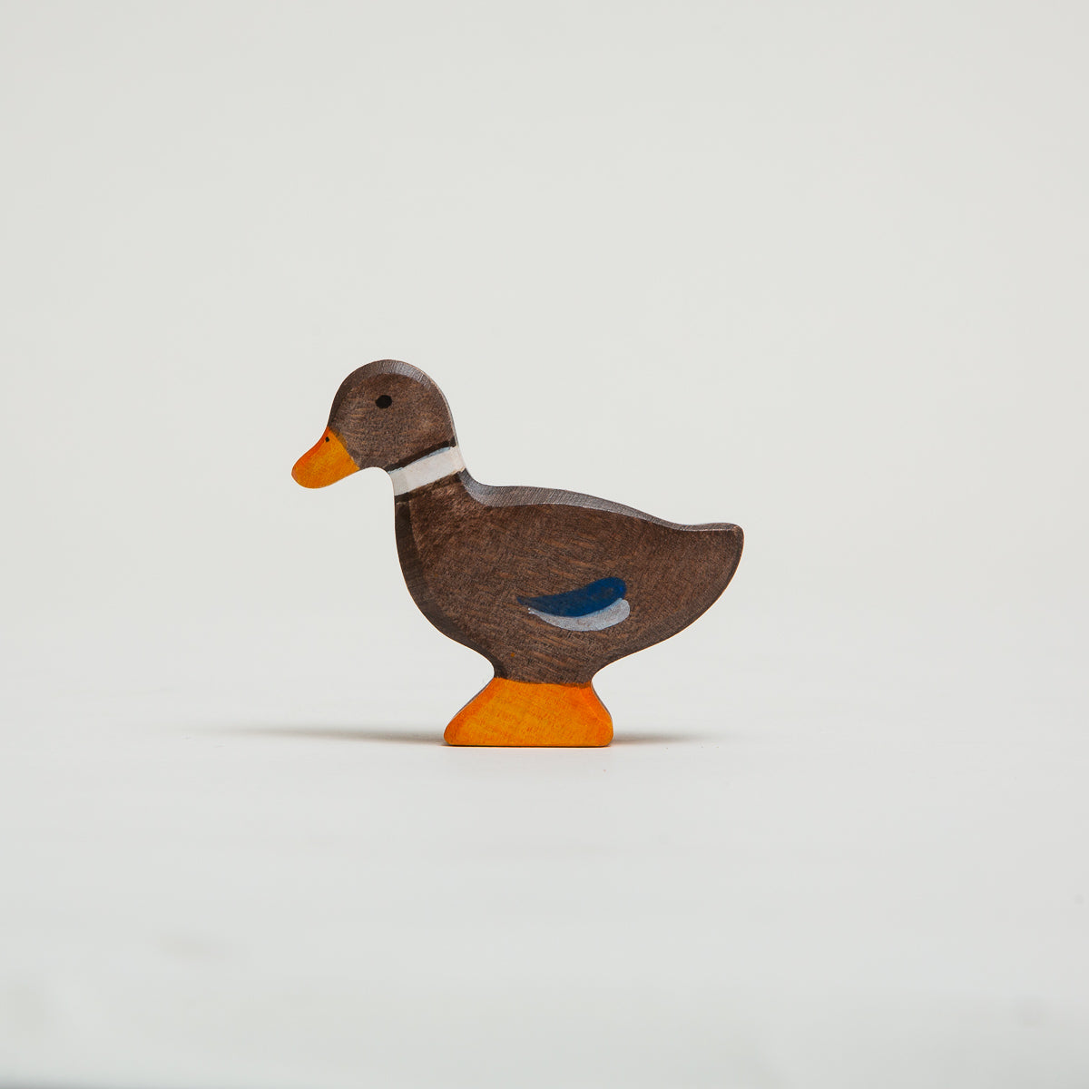 Duck Standing – The Acorn Store